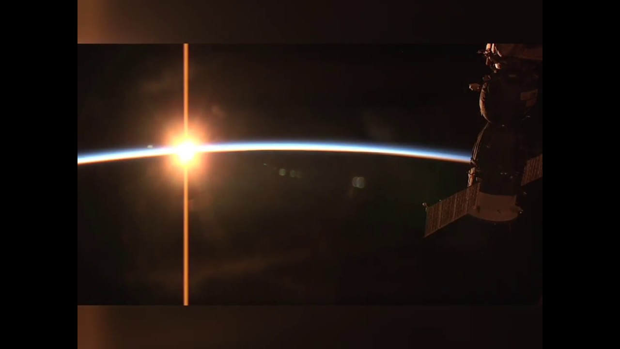 Sunset as seen by the ISS - YouTube