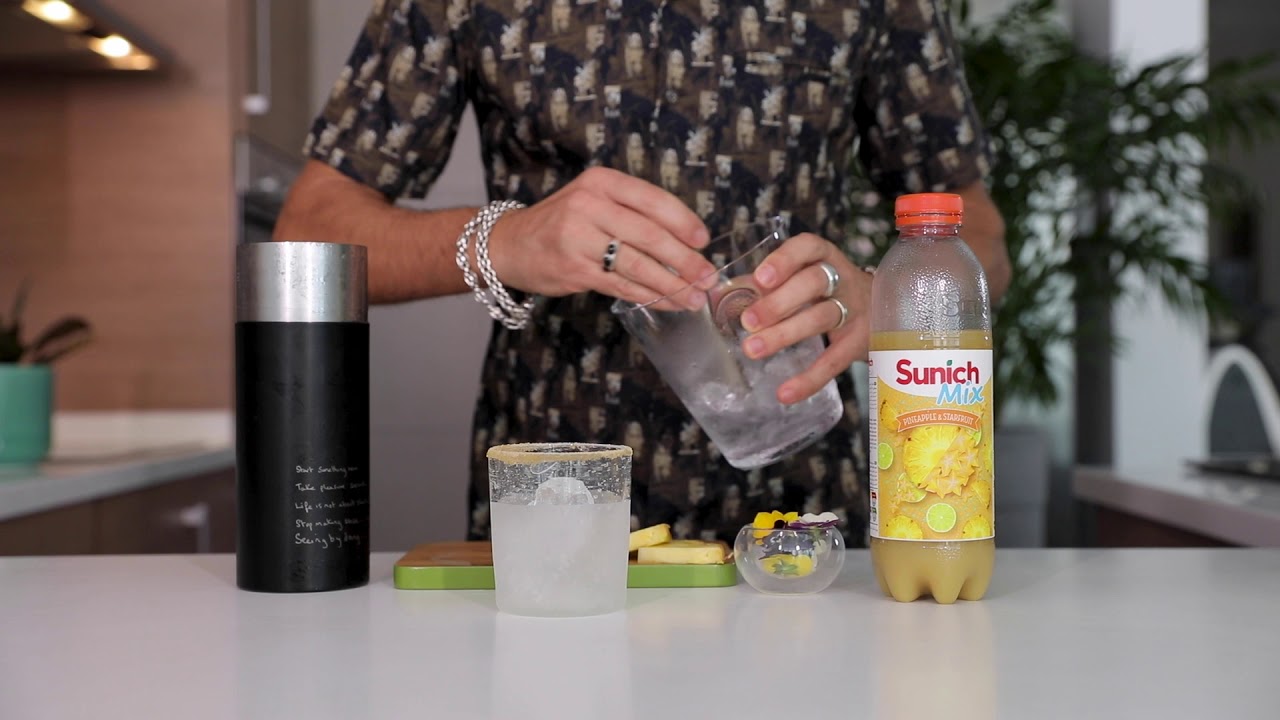 Liquidalembic Sunich Mix Pineapple & Star fruits One - YouTube