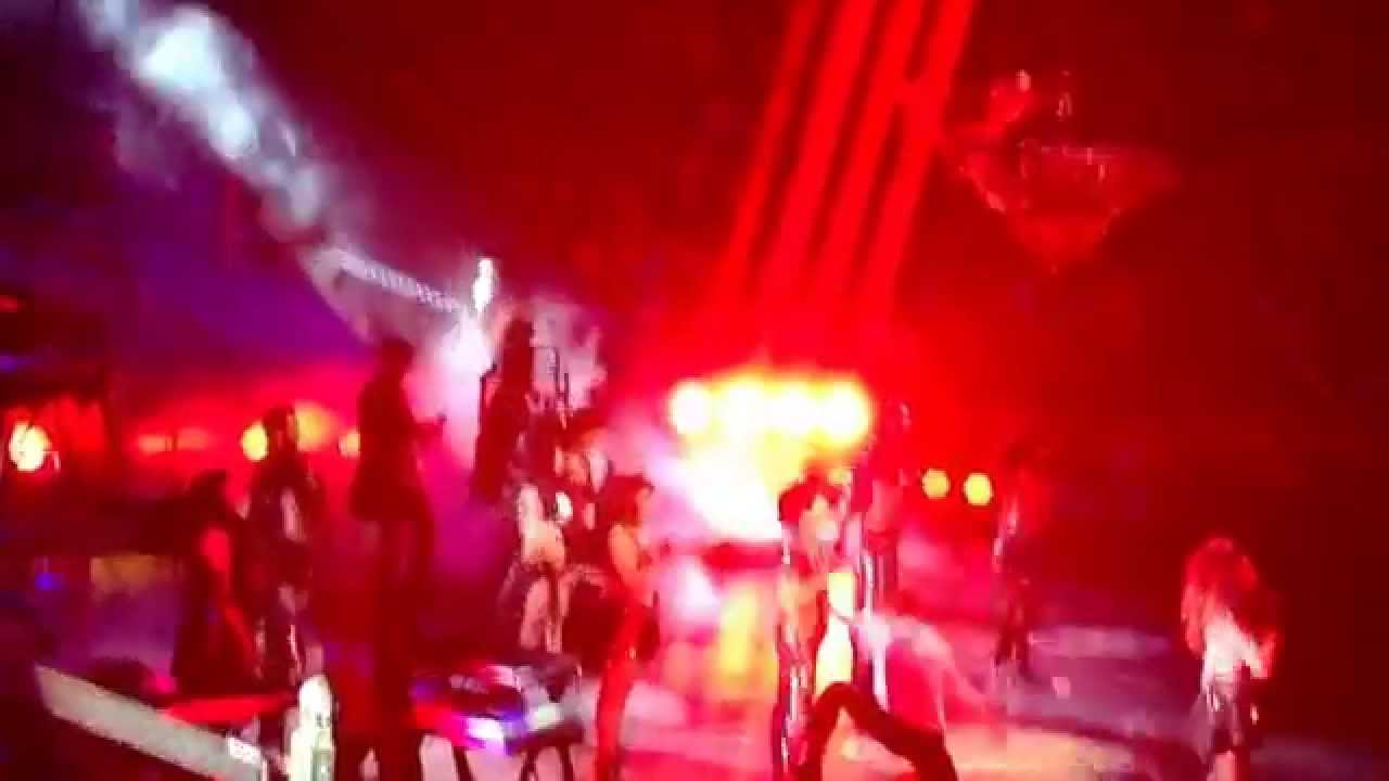 Cher - D2K Concert NY - "Dressed to Kill" Live @ Barclays Center ...