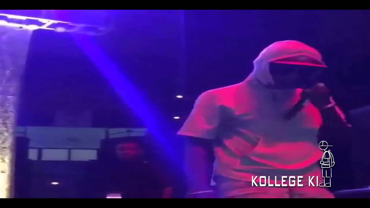 Young Thug Gets Boo'd At Southern University Concert - YouTube