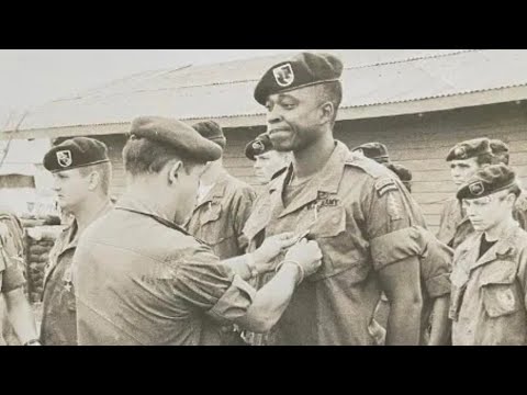 Interview with "RELENTLESS STRIKE" author SEAN NAYLOR discussing (SOG ...