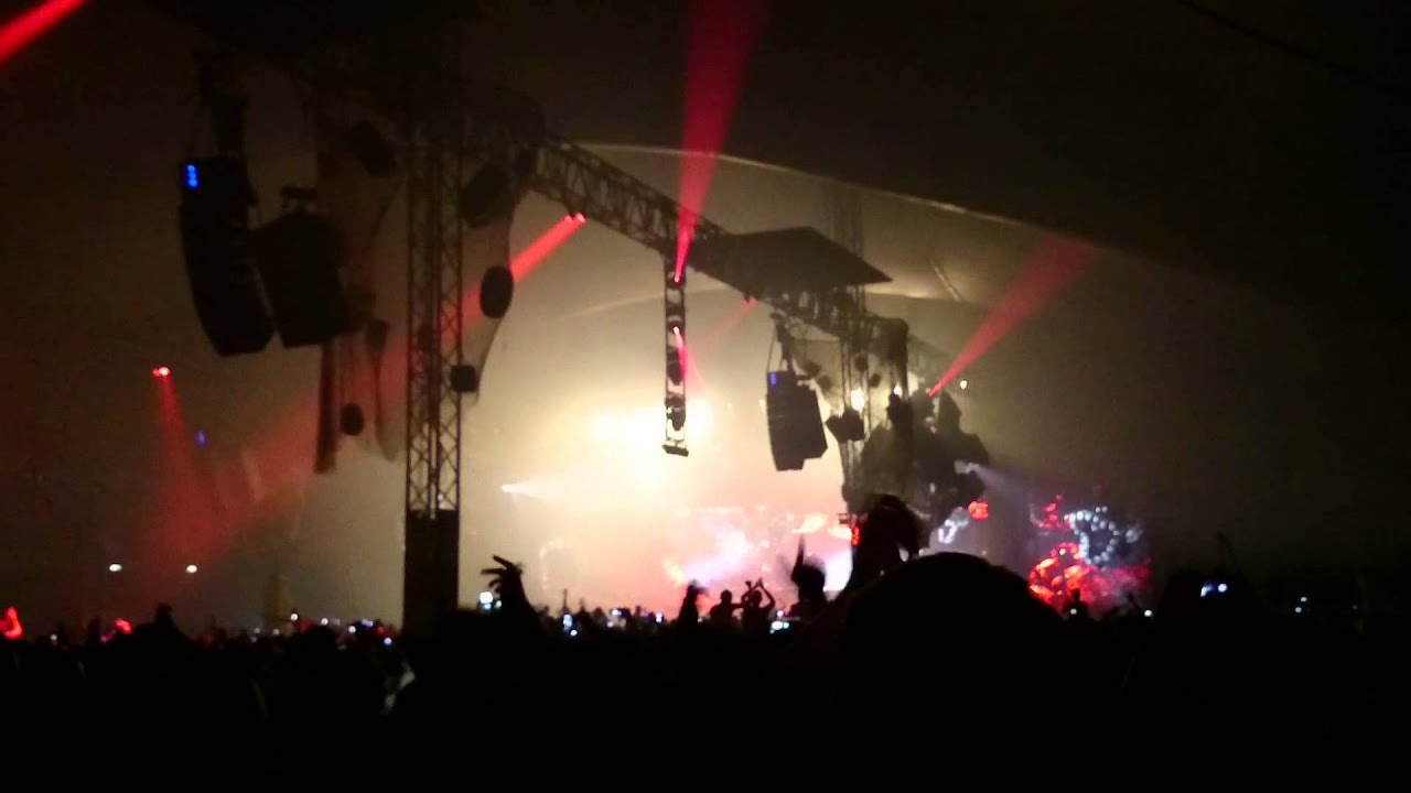 Wildstylez - Timeless @ Defqon.1 2014 - YouTube