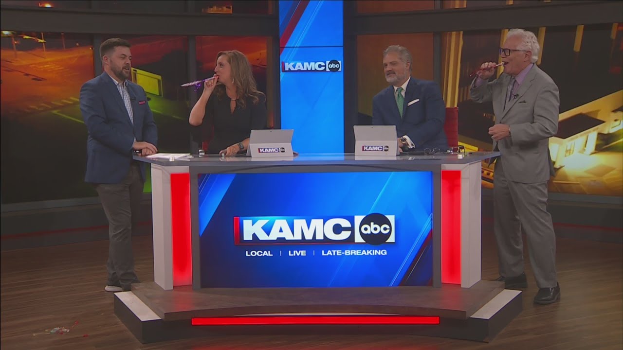 David Collier is back on KAMC! - YouTube