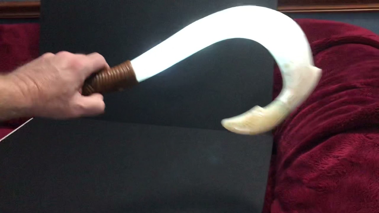 Disney Moana Maui's Magical Fish Hook Costume Prop Toy Light + Sounds ...