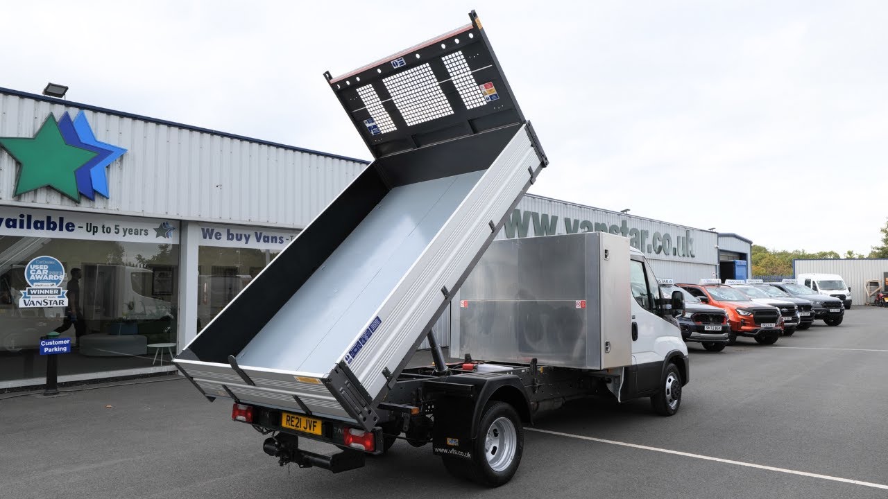 Iveco Daily 35C14 2.3 D Tipper 136 BHP Long Wheelbase DRW in White ...
