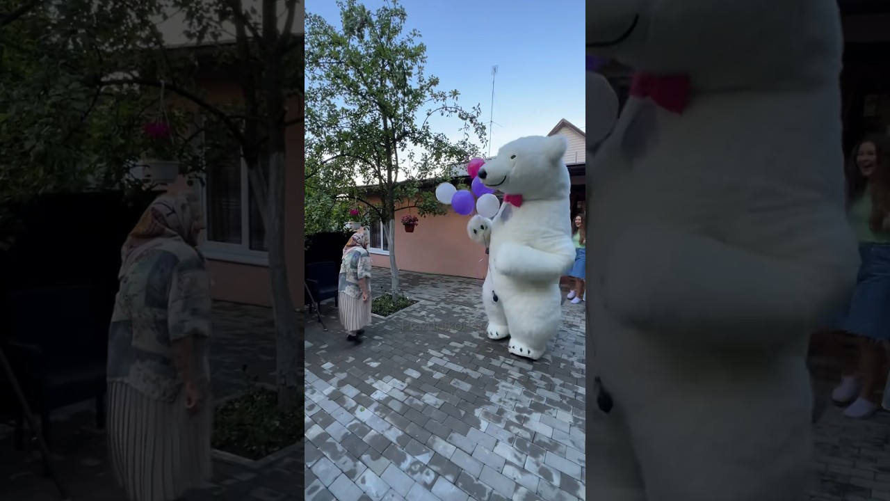 Бабушка убегает от мишки, который пришел поздравить её с 85-летием 🤗 ...