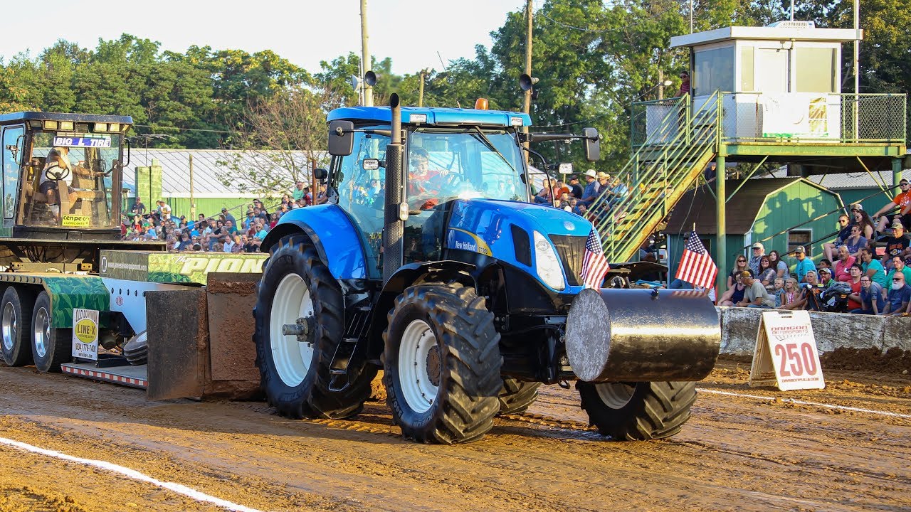 Trucks and Tractors at Berryville Virginia August 14 2019 - YouTube