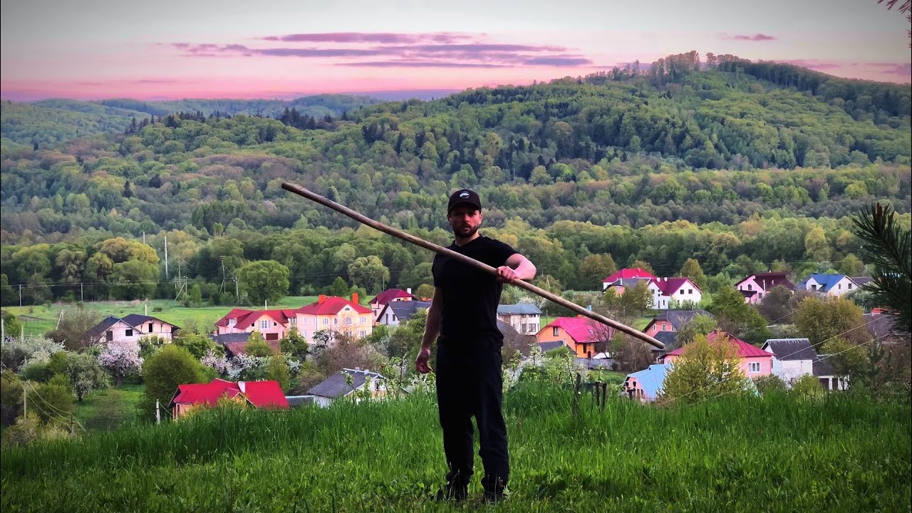 Vertical Toss Transitions | One-Handed Bo Staff Throws Left & Right ...