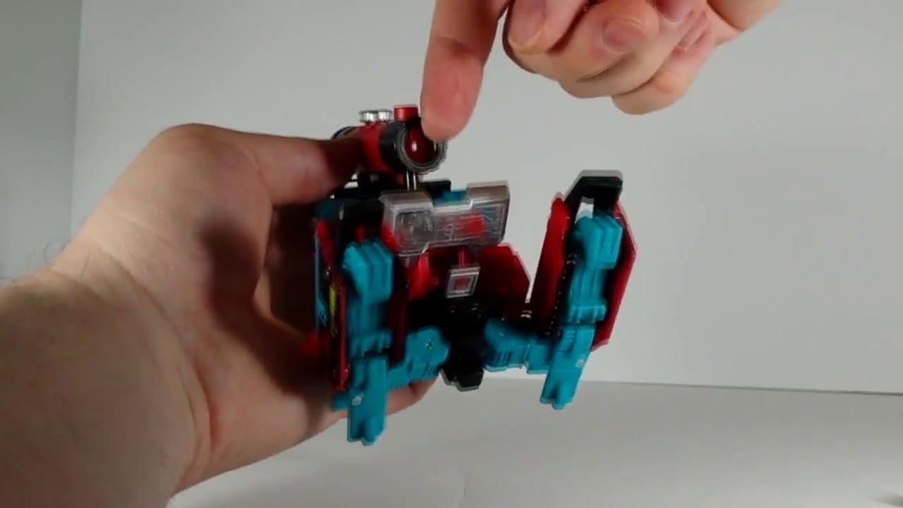 Transformers Titans Return PERCEPTOR with alternate-secret-alternate ...