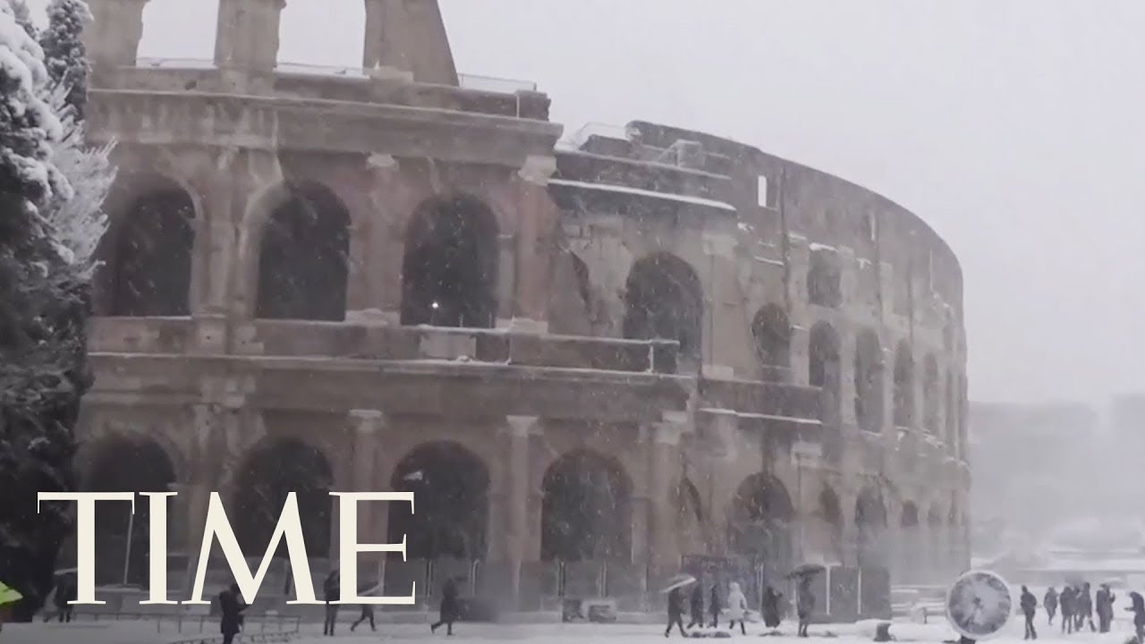 Record Snowfall In Rome: See The Colosseum, Vatican And Trevi Fountain ...