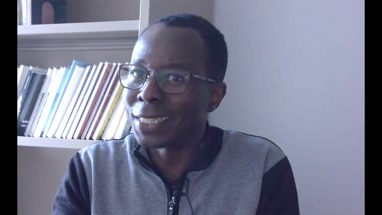 Isaac Bazié, professeur au Département d'études littéraires - YouTube