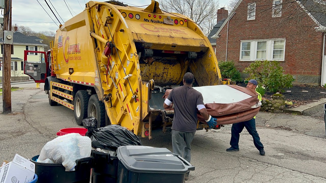 Capitol Waste Garbage Truck VS’s Quincy’s Open Route Trash - YouTube