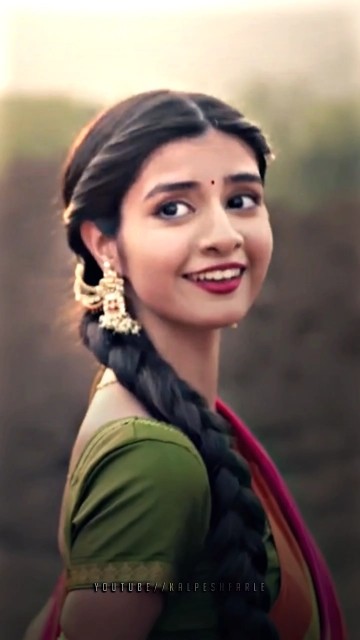 Lal Bindi New Marathi Song Status | Aishwarya Harishankar & Sagar Valvi ...