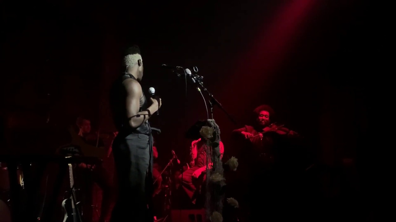 Moses Sumney Live @ the Bootleg Theater, performing "Cut Me" (2.12.2020 ...