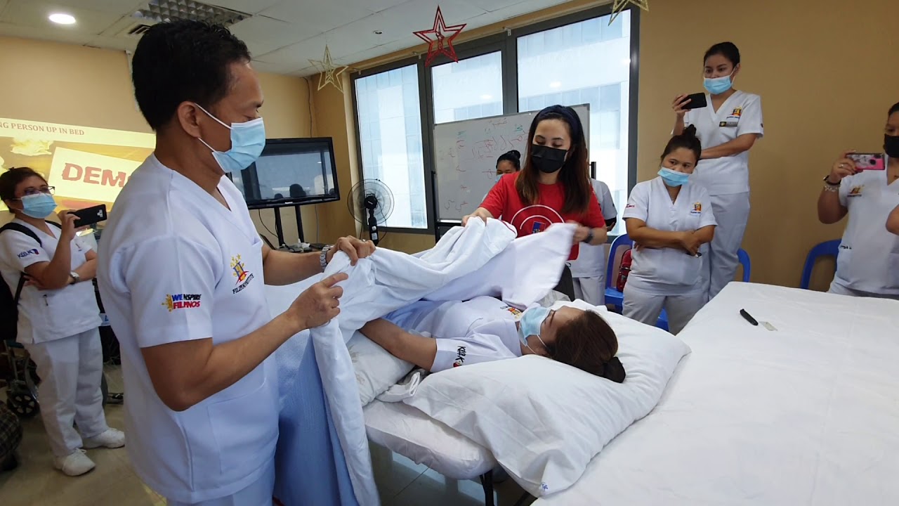 CNA - Positioning & transferring patient - YouTube