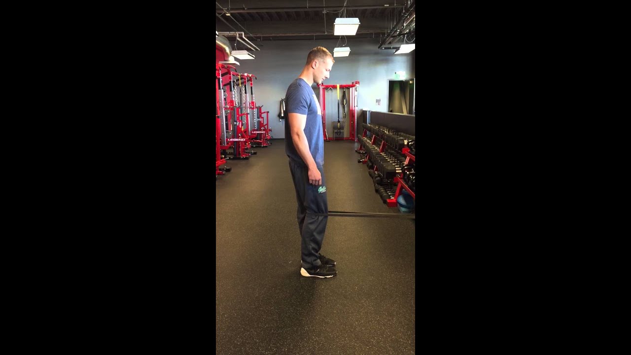 Banded TKE (Terminal Knee Extension) - YouTube