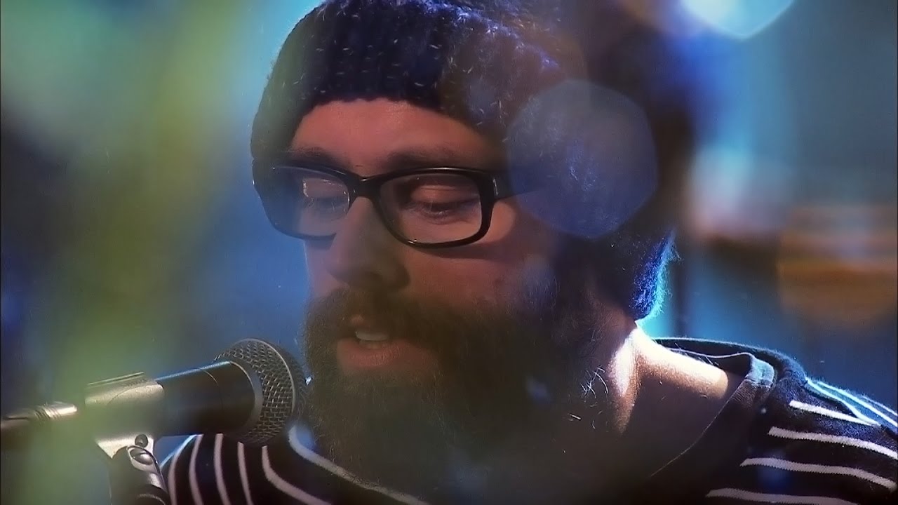 Mr Huw – Dolig (Sa’m Amser Gwaeth i Farw) - YouTube