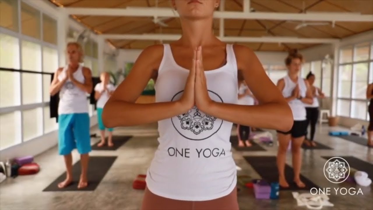 Day in the Life of a Yoga Teacher in Training | One Yoga - YouTube