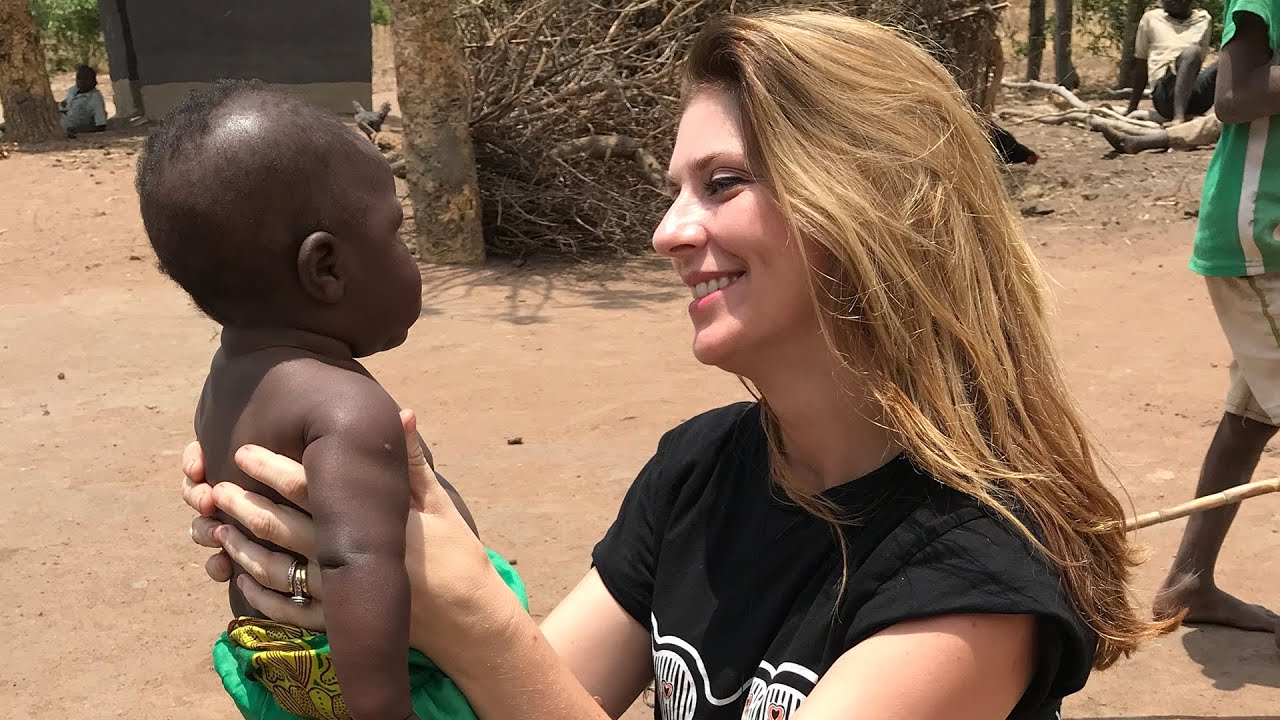 Gayle Berry Interview - Leading With Love - YouTube