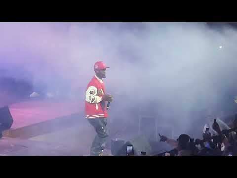 Bling 4 doing the CHRIS BROWN entry on his HOSSANA ALBUM LAUNCH. 🔥🔥 ...