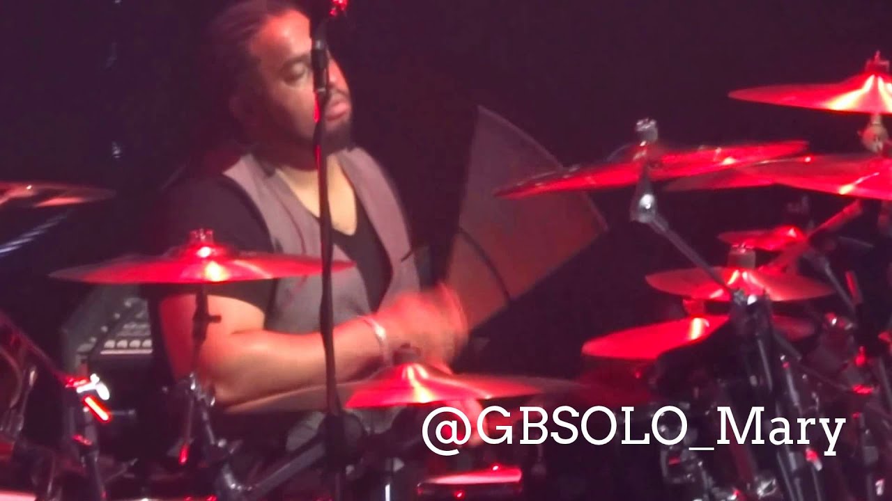 Donavan Hepburn Gary Barlow SISYL Tour Liverpool 15.04.2014 - YouTube