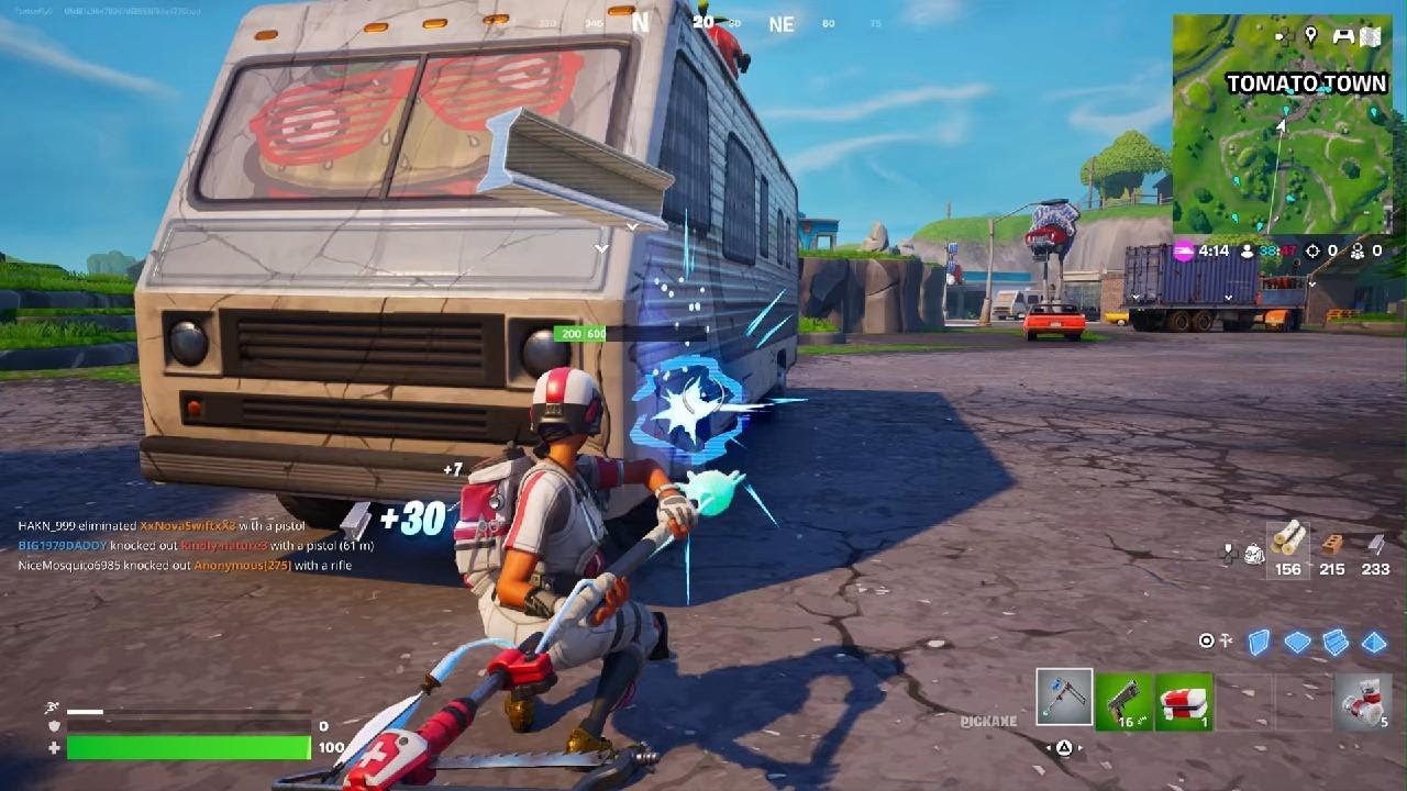 Fortnite_50vs50 being a medic - YouTube
