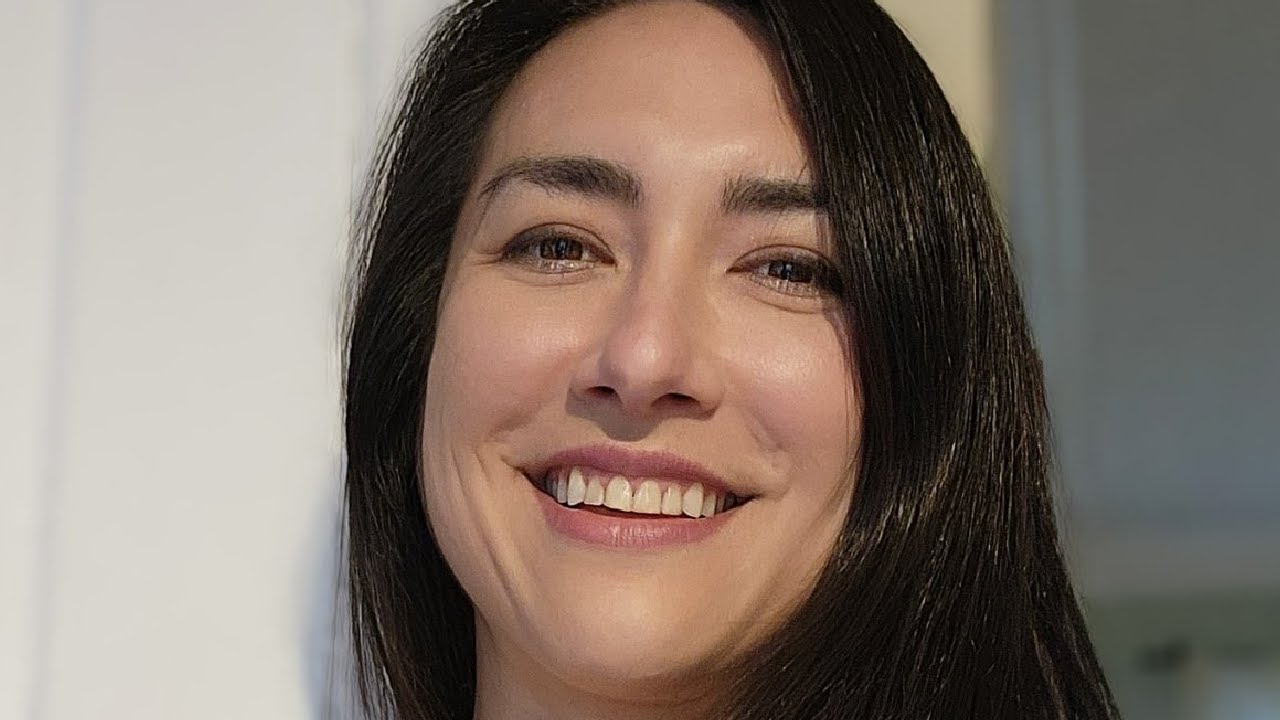 ISABEL LOVE | The STAR who started in 2022 with more than 13 thousand ...