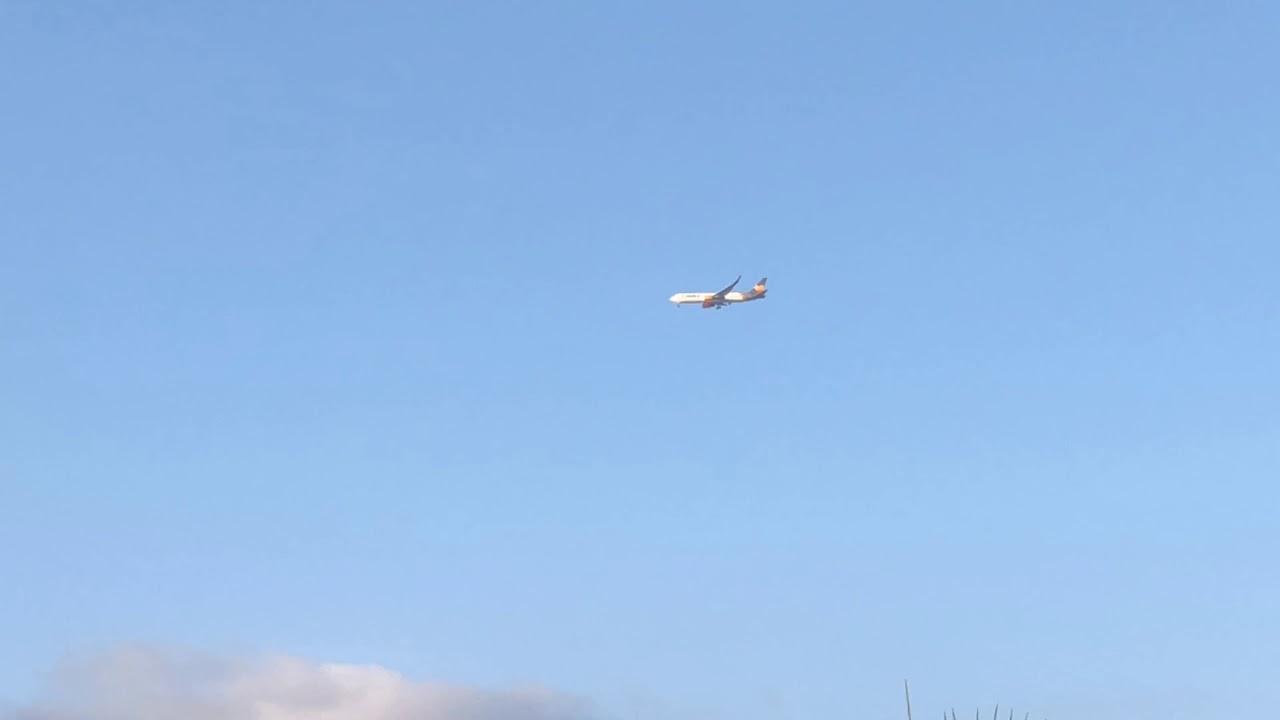 airbus airplane A390 - YouTube