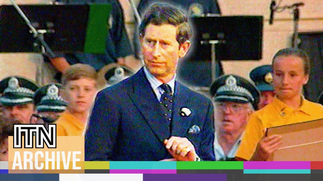 Prince Charles Shot At in Sydney (1994) - YouTube
