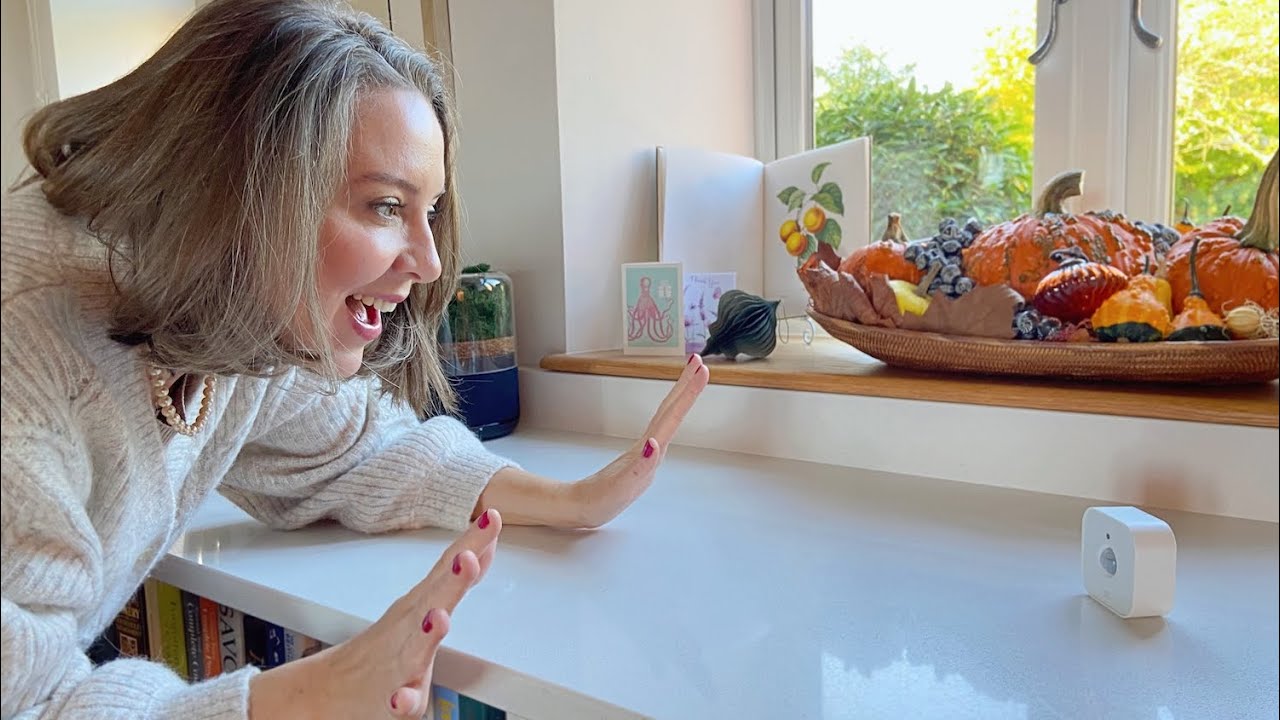 Eve Smart Motion Sensor Review - YouTube
