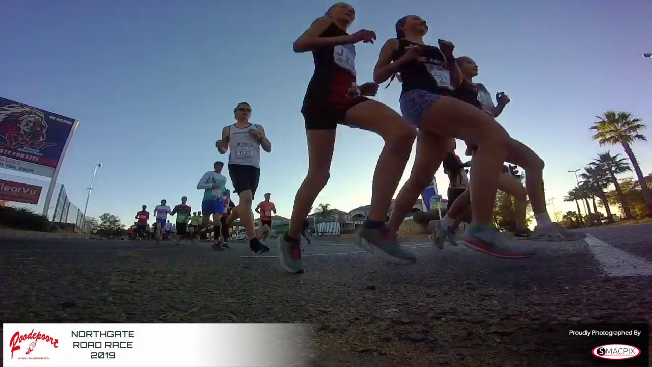 Northgate 10km - The Start - YouTube