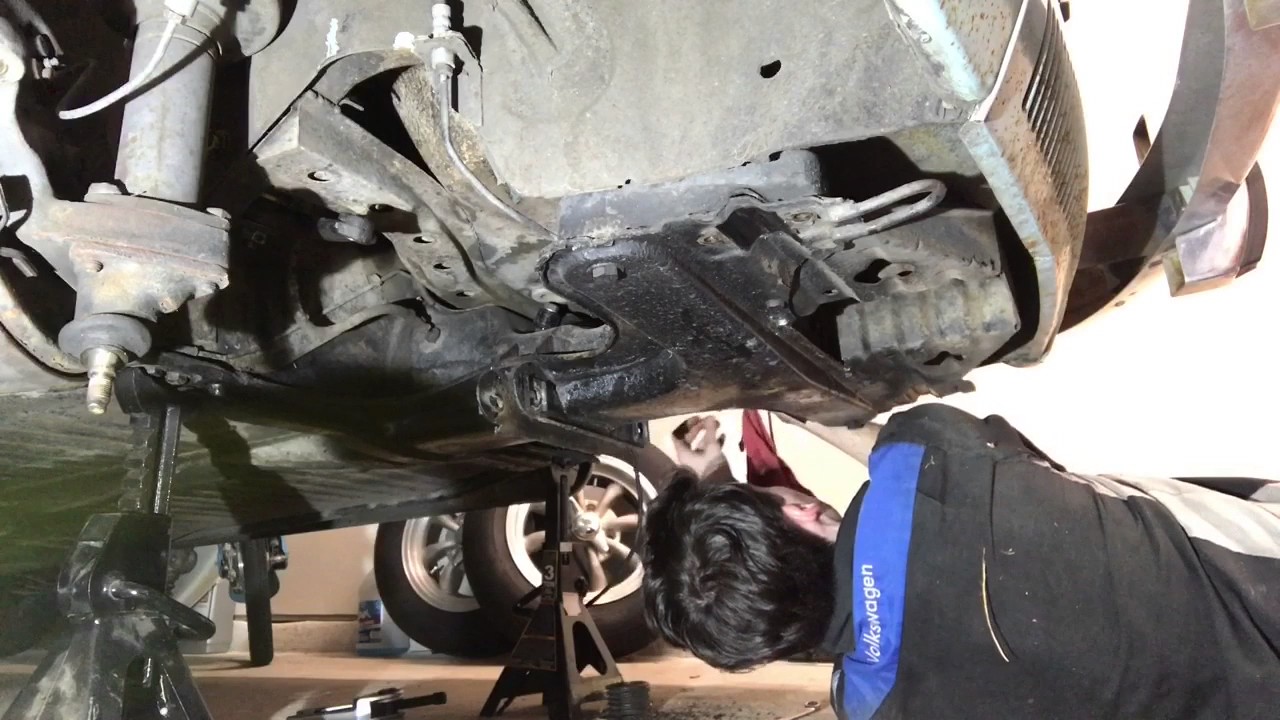 Idler arm, center link, and tie rods install 1302 VW Super Beetle - YouTube
