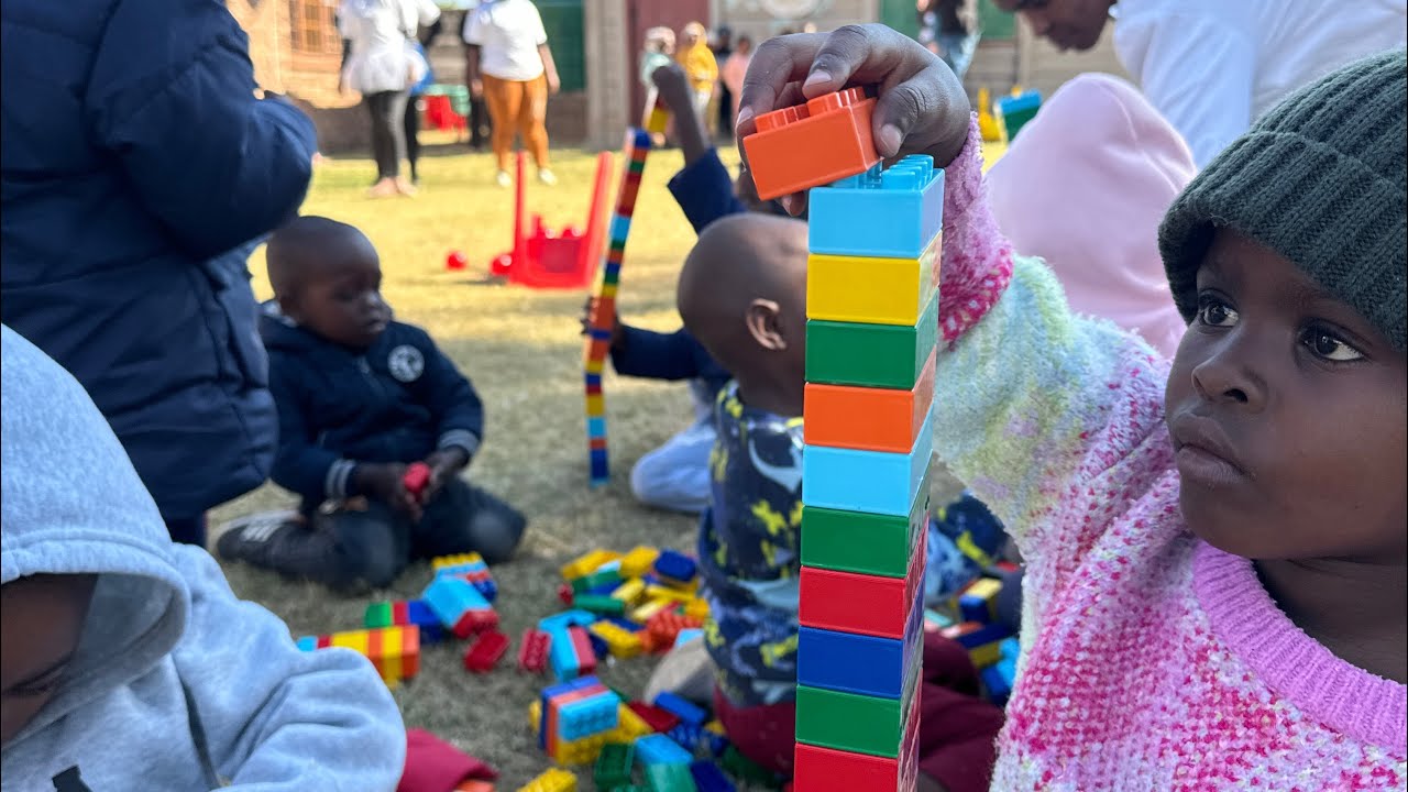 Play-Date with aRe-Bapaleng at Phagameng Crèche - YouTube