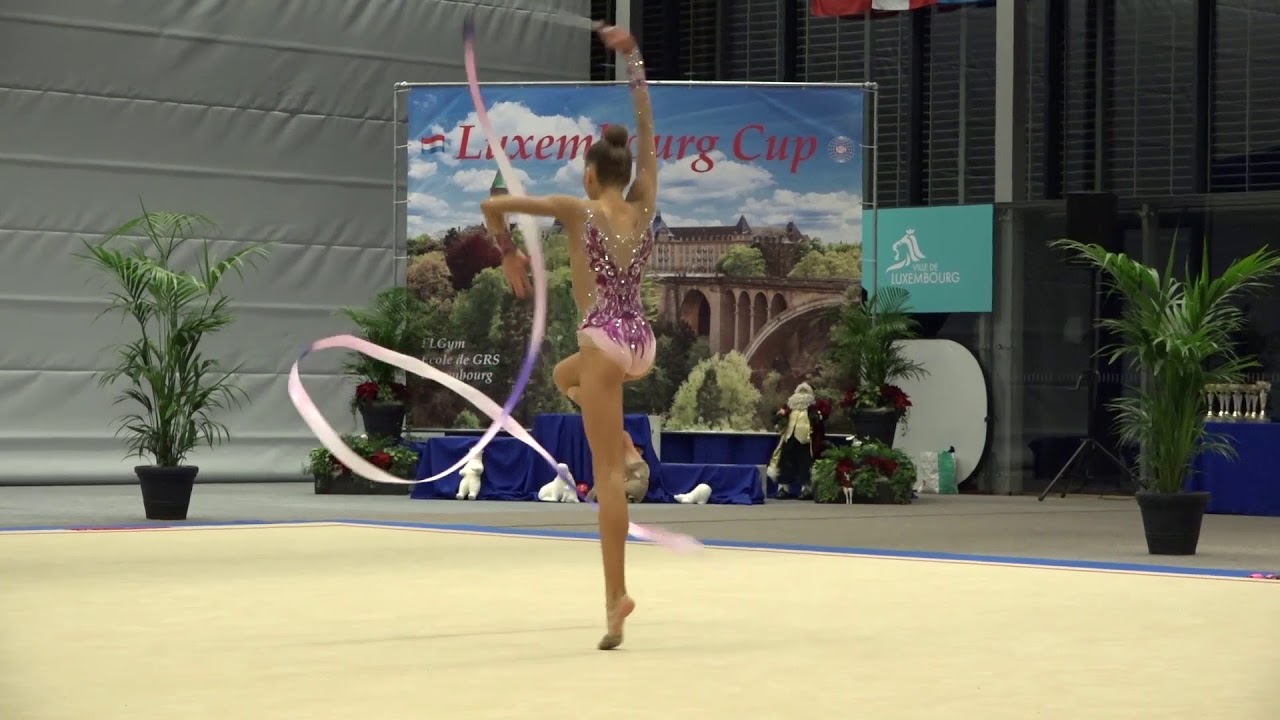 Karaseva Olga Gala show - YouTube