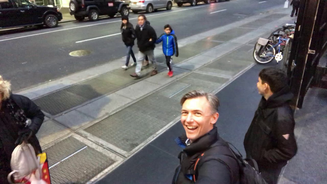 Walking in New York with Mimi, Barb, Pete, Mark and everyone - YouTube