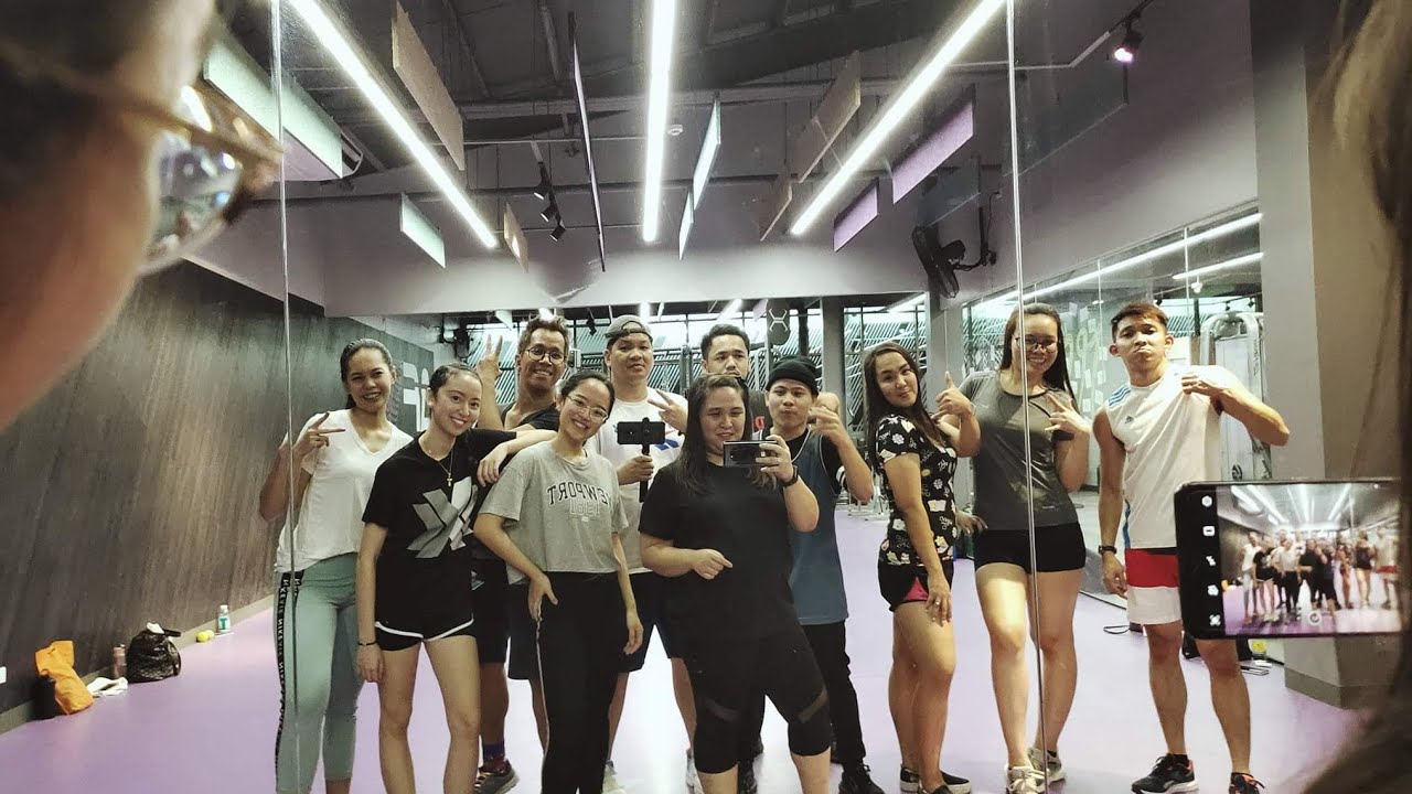 Choreo Class at Anytime Fitness Pioneer this is how you do it - YouTube
