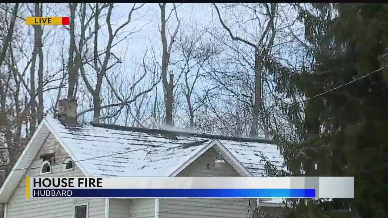 Crews fight house fire in Hubbard - YouTube