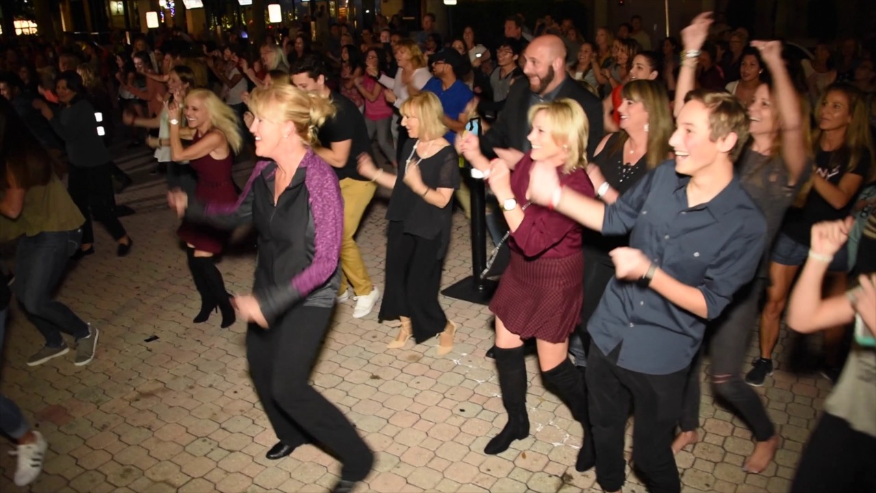 Melissa's 50th Birthday Flash Mob - Boca Raton, FL - YouTube