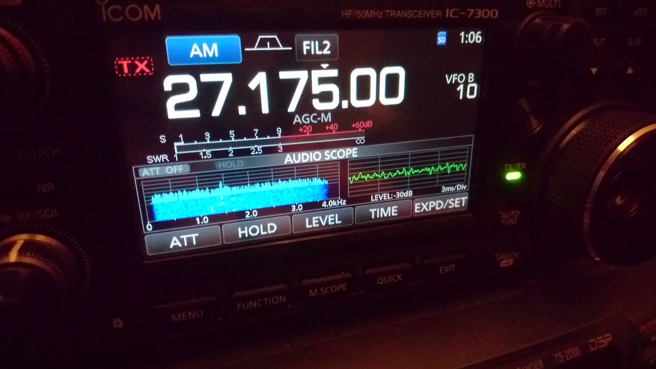 Strange melody in the night from Citizen Band - 27MHz - YouTube