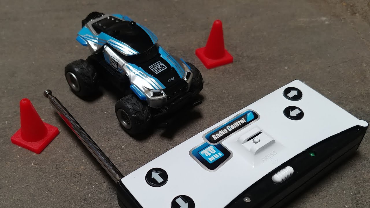 Remote-Controlled NanoBaja Racers - YouTube