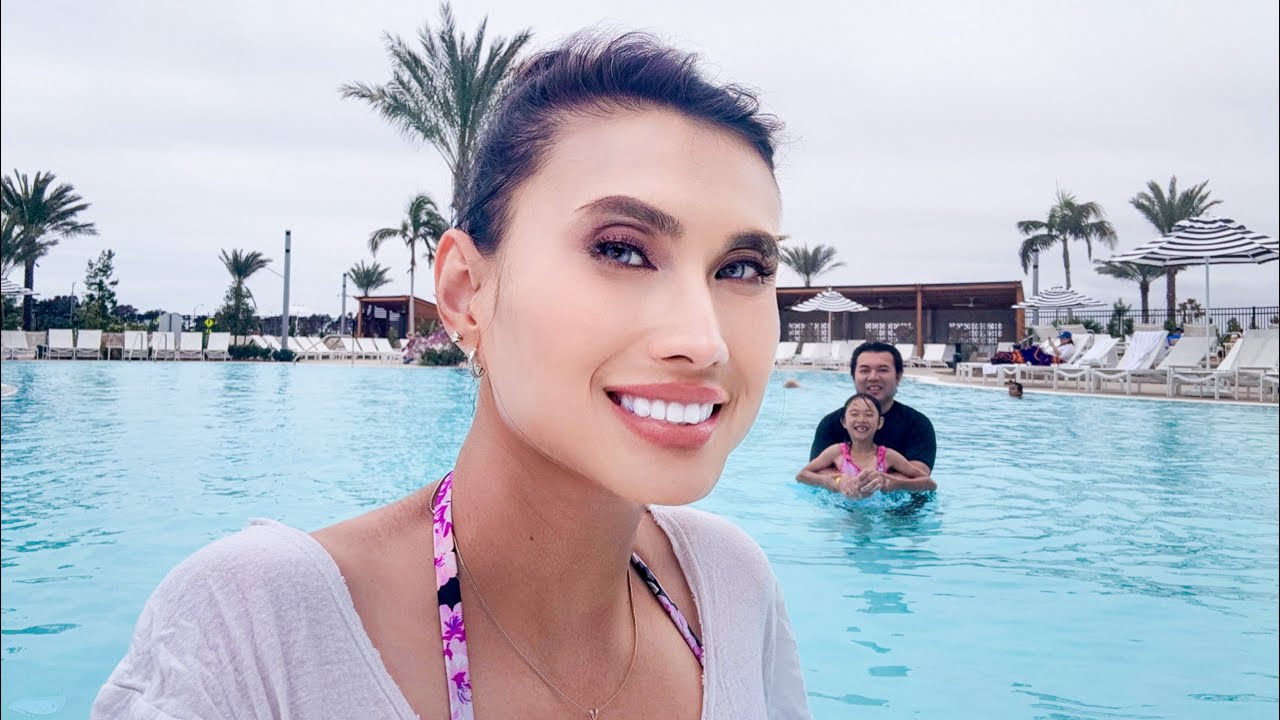 Family Pool Day At Gaylord Resort - YouTube