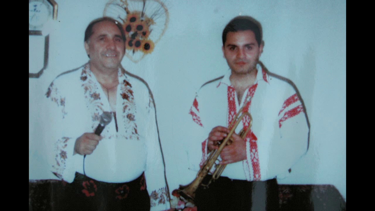 Un costum si o palarie - YouTube