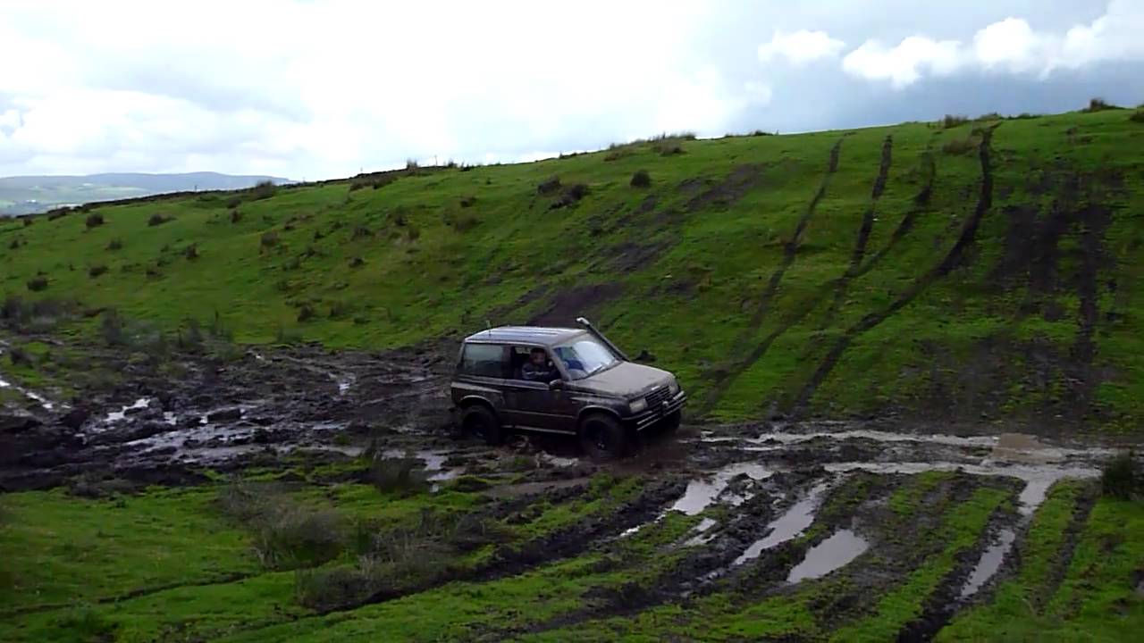 playing in the mud at briercliffe quarry - YouTube