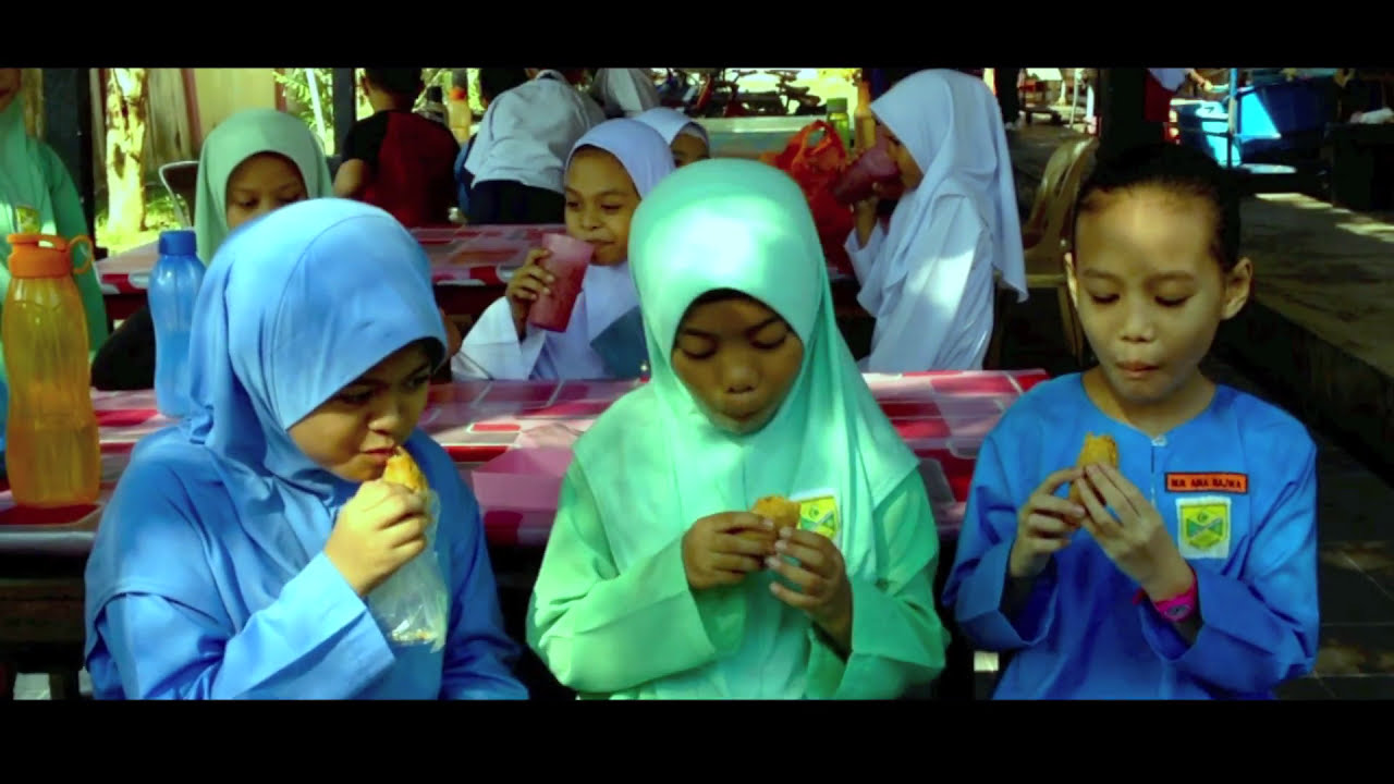 Seringgit (Short Film) - YouTube