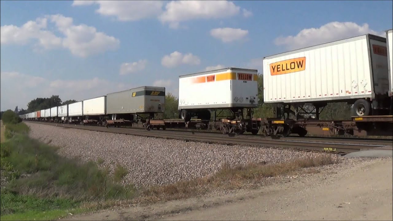 Extremely fast Union Pacific freight train at U Avenue, Boone, Iowa ...
