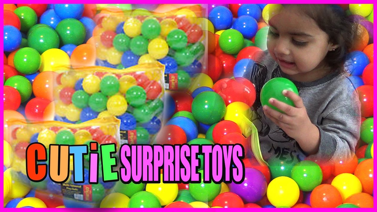 BALL PIT SURPRISE Building Ball Pit in Our House Crazy Kids Indoor Fun ...