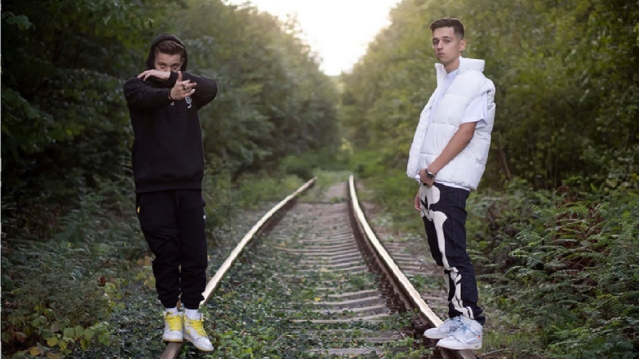 COZI x ROBERT PETCU - ALTCEVA (Official Video) - YouTube