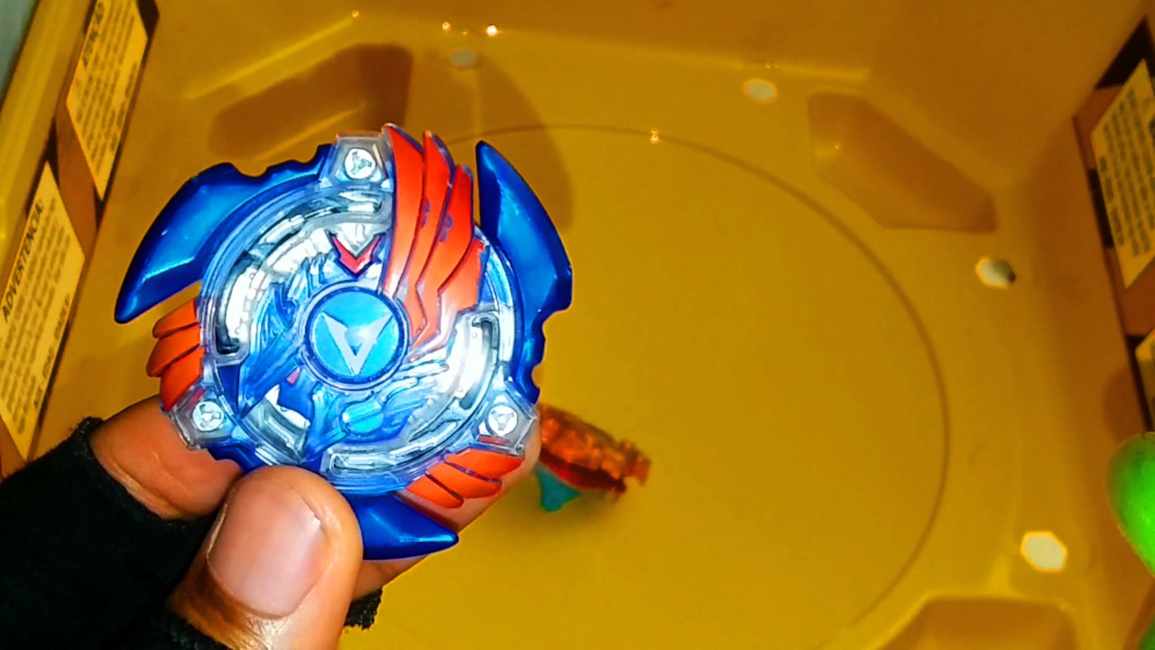 Beyblade Burst battle: Ifritor I2 vs Valtryek V2 - YouTube