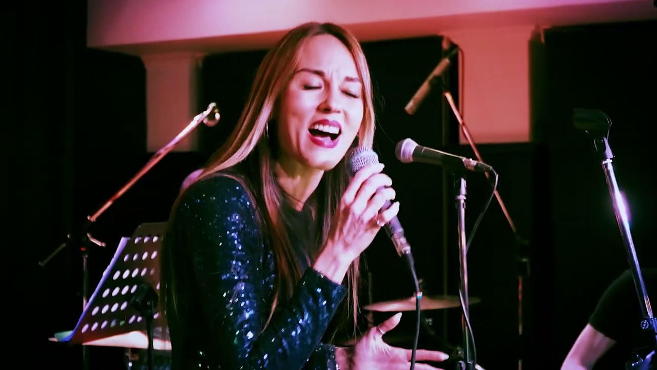 Nadya Alexeeva - Final feliz - Cover do Jorge Vercillo - YouTube