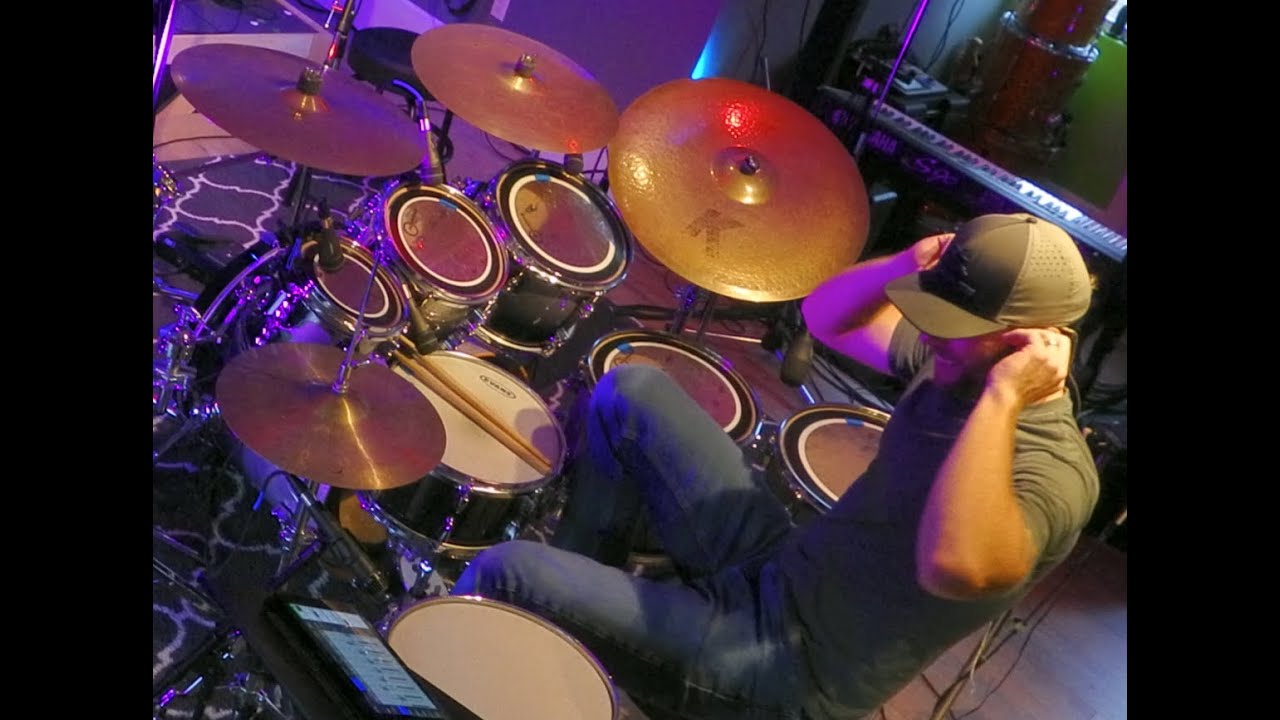 Cut 'N Run - Gordon Goodwin's Big Phat Band - Drum Cover by Chase ...